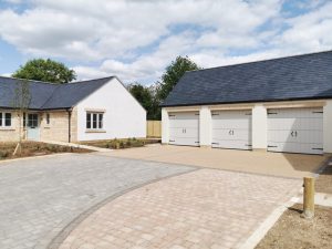 Home Linear Plastering